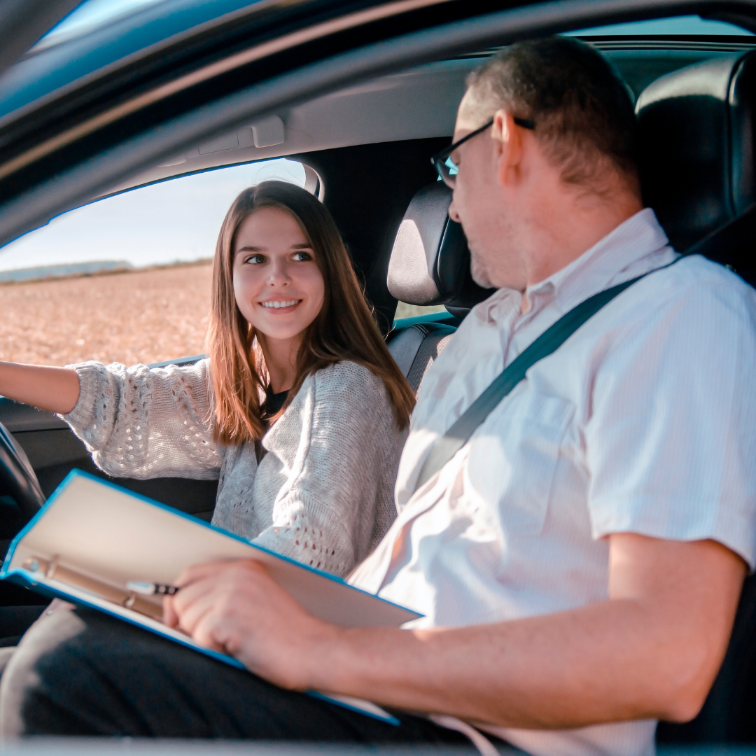 Regular Instructors vs. Specialised Driving Instructors | Driving Well ...
